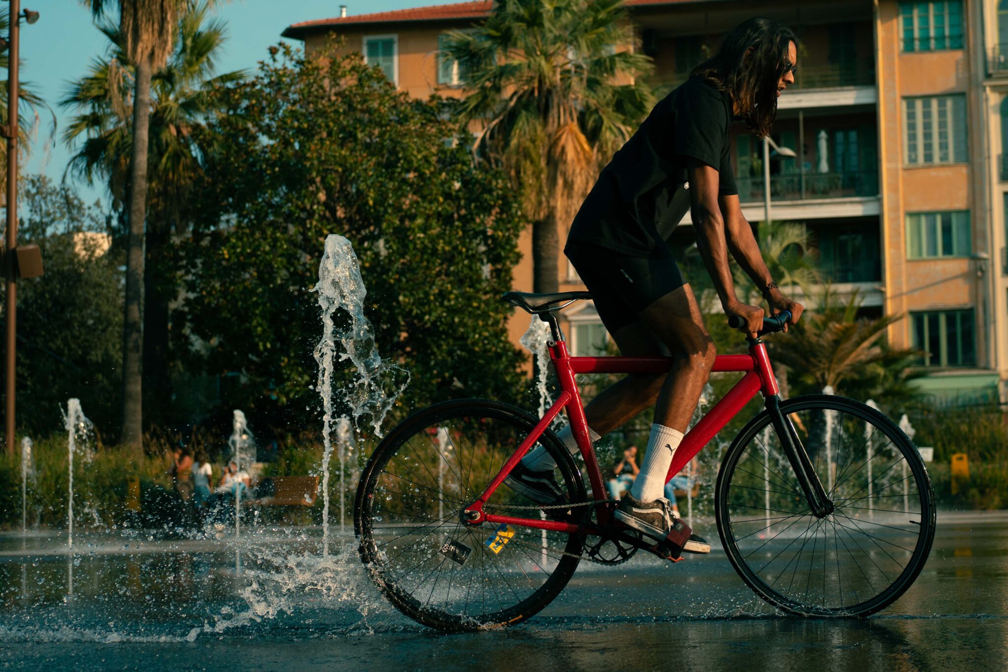 How to skid on a fixed gear bike – El Fakijoe